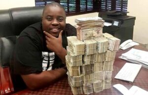 Wicknell Chivayo buys Mnangagwa scarf for US$600,000 at charity auction ...